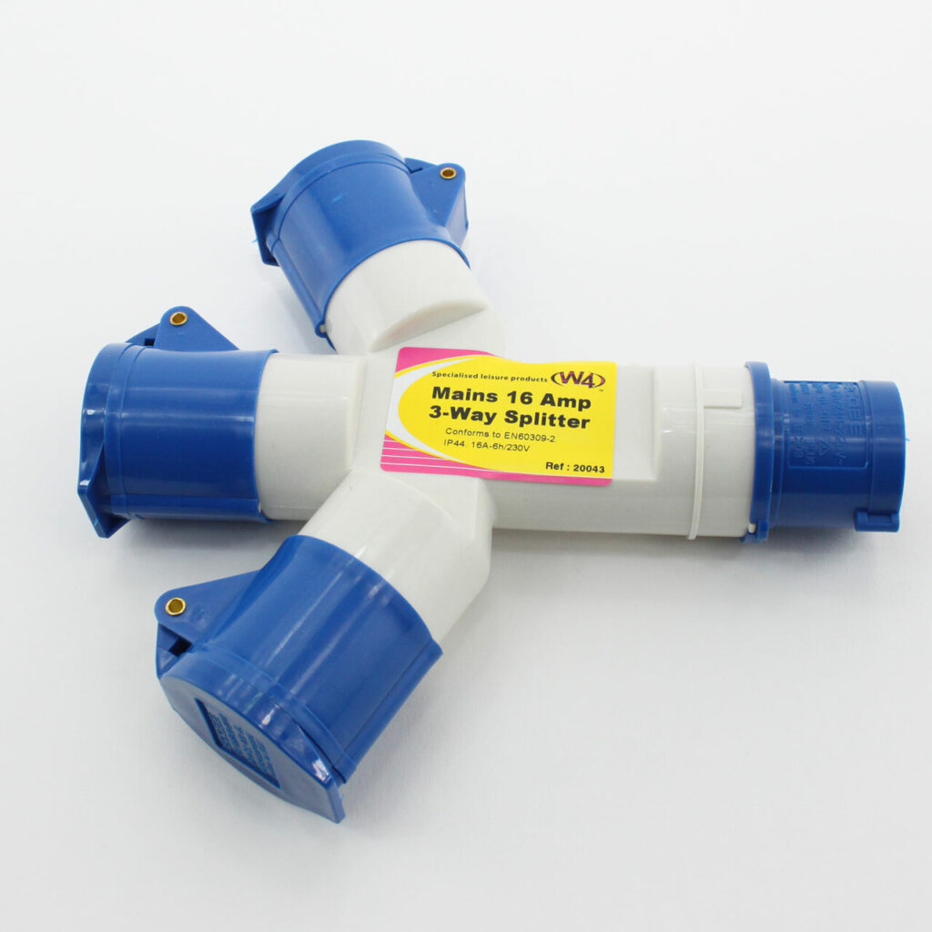 W4 16A 3 Way Splitter - Camping Stuff